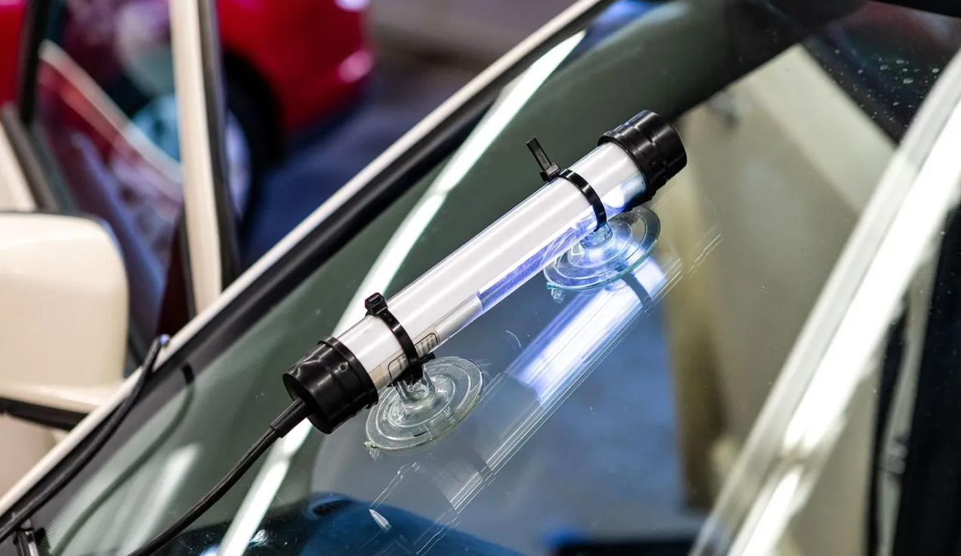 Auto Glass Services - South Centre VW